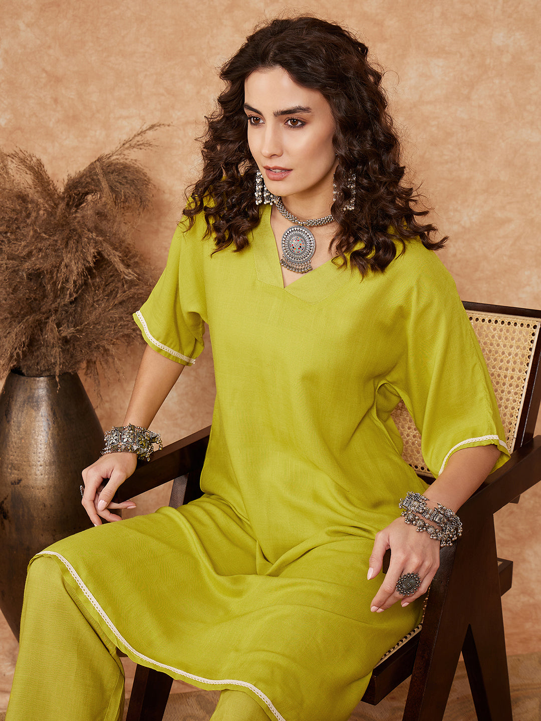 Pear Green Solid Lace Work Kimono Sleeve Kurta Set pear-green-solid-lace-work-kimono-sleeve-kurta-set